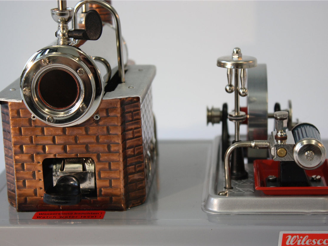 Wilesco D10 100 Toy Steam Engine – MiniSteam