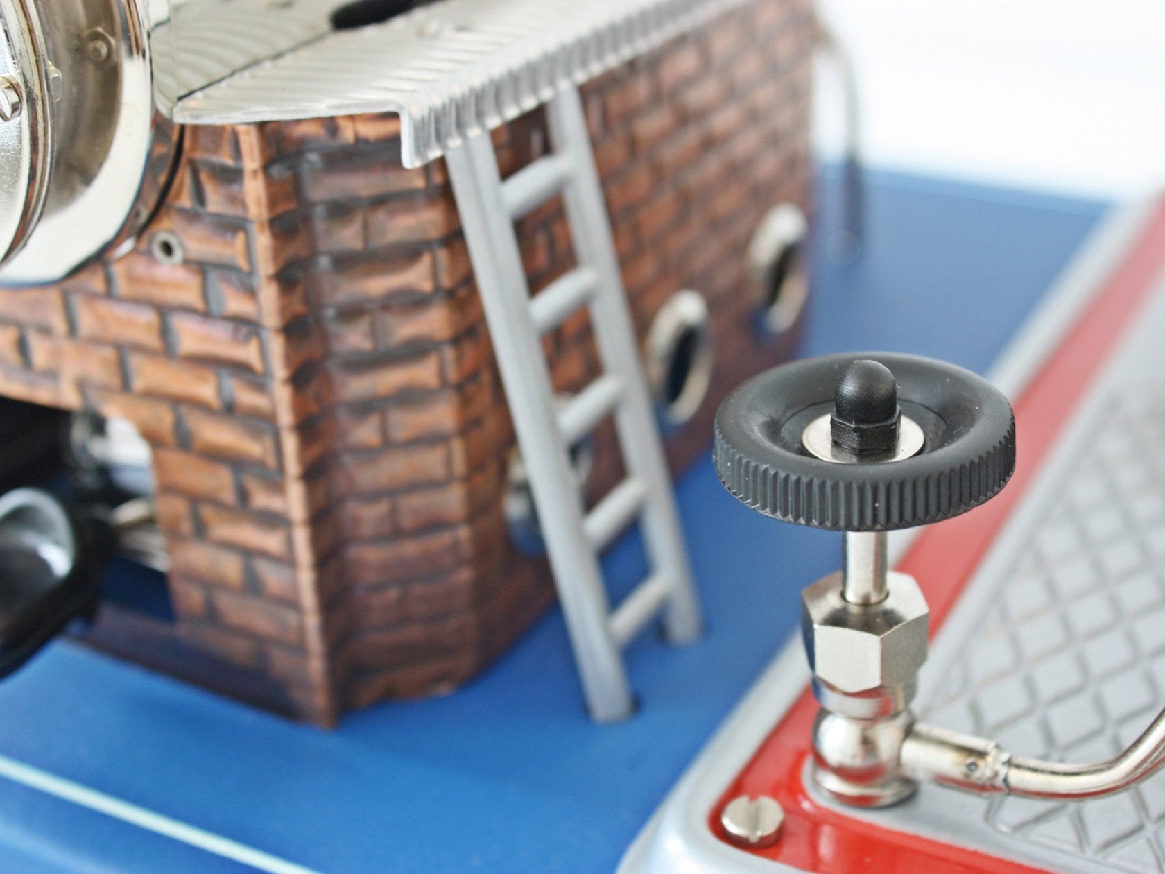 Wilesco D16 Toy Steam Engine – MiniSteam