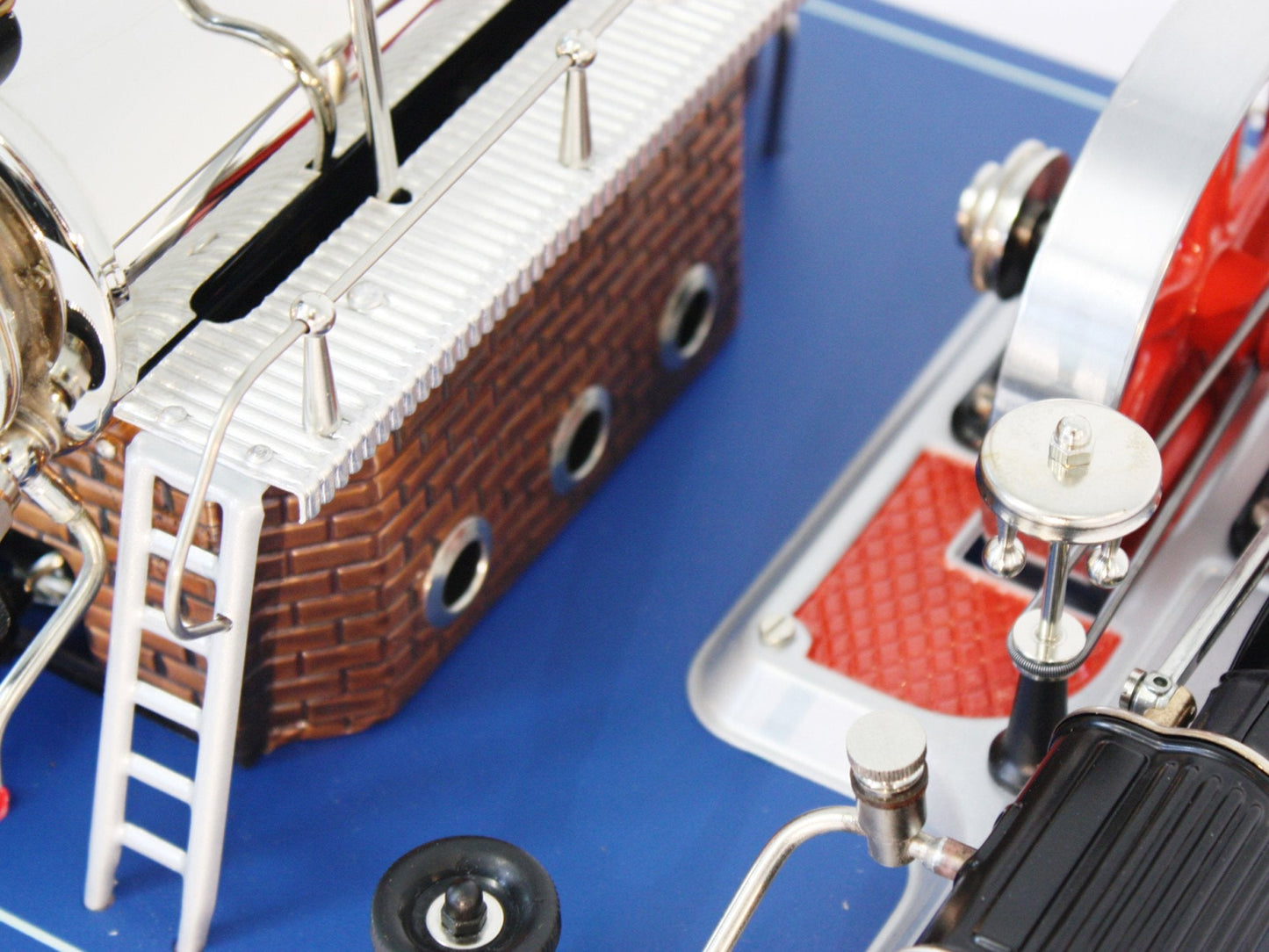 Wilesco D20 Toy Steam Engine – MiniSteam